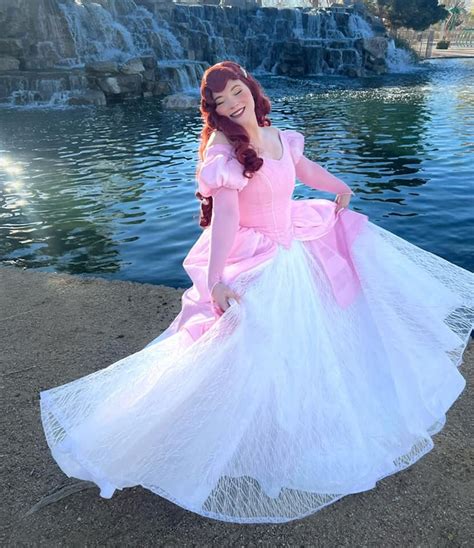 Disney The Little Mermaid Ariel Princess Pink Dress Cosplay Costume