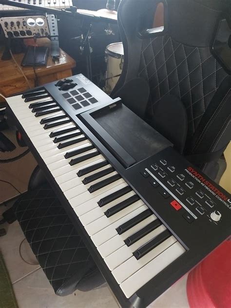 Akai Synthstation 49 Midi Controller Audio Other Audio Equipment On