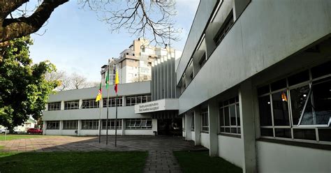Prefeitura Da Serra Abre Concurso Com Salários Que Chegam A R 19 Mil