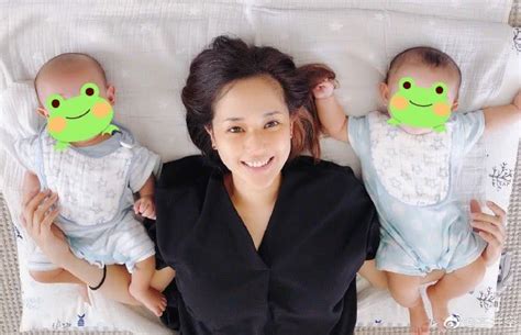 Thánh Nữ Jav Aoi Sora Khoe ảnh 2 Quý Tử Siêu đáng Yêu Dù Sinh đôi