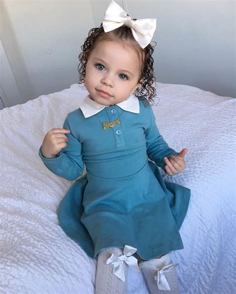 Elannie On Instagram Elannie Is Looking Oh So Cute In Her Outfit From
