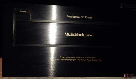 Nakamichi Mb 2 Aka Mcintosh Mcd7008 Near Mint W Original Remote Photo