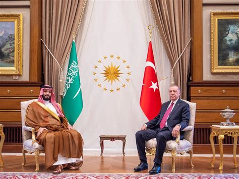 ولي العهد والرئيس التركي يبحثان في بالي المستجدات الإقليمية والدولية