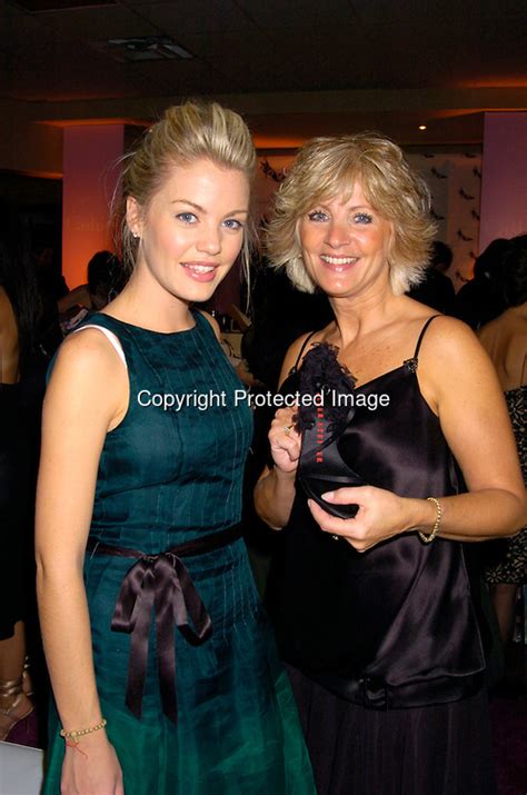 3901 Bree Williamson And Mom Maureen Robin Platzer Twin Images