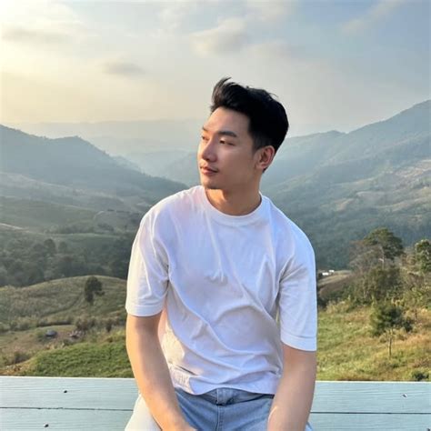 𝒿𝑜𝒿𝑜 🐽 Mjoejo On Threads