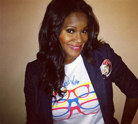 Usher Releases Statement Calls Men Who Performed CPR Heros Tameka Raymond Releases Separate