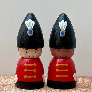 Humpty Dumpty Peg Doll Nursery Rhyme Peg Dolls EYFS Early Years Resources Nursery Rhyme