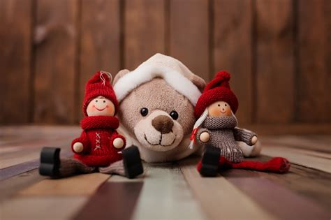 나무 배경에 크리스마스 시간 배너 템플릿 새해 장식 Xmas 흰색 단어 플랫 레이 새해 컨셉 0명에 대한 스톡 사진 및 기타