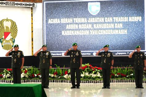 Pimpin Sertijab Dan Tradisi Korps Pejabat Kodam Ini Pesan Pangdam Xvii