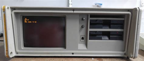 Vintage Computing Ibm Portable Personal Computer 5155 Swapping Out