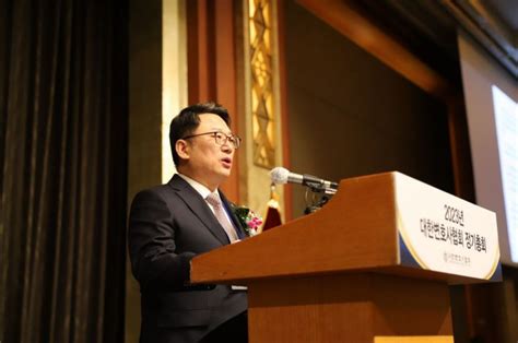 김영훈 신임 변협회장 법률시장 선비인 변호사 독점시장 아시아경제