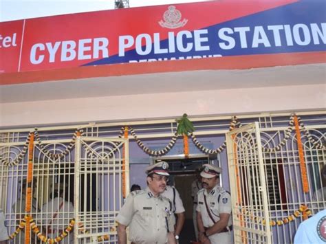 नागपुरात सुरू होणार सायबर पोलिस ठाणे पोलिस निरीक्षकांसह ७४ अधिकारी
