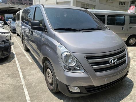 Hyundai Grand Starex 2017年二手車 電洽 台北市 格上一手中古車 8891汽車