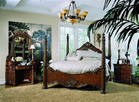 Pulaski Edwardian Poster Bedroom Collection B242150 Homelement