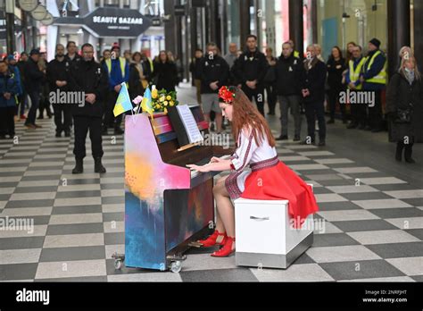 13 Year Old Ukrainian Refugee Alisa Bushuieva Plays The Ukrainian