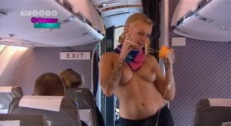 Short Second Long Video Showing A Flight Safety Briefing Done In Danish Nude Video On