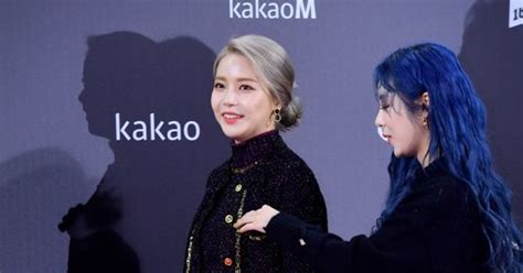 St포토 마마무 솔라 휘인 즐거운 레드카펫
