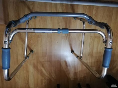 Проходилка за инвалиди антидекубитален дюшек Терапевтични и ортопедични продукти Помощ