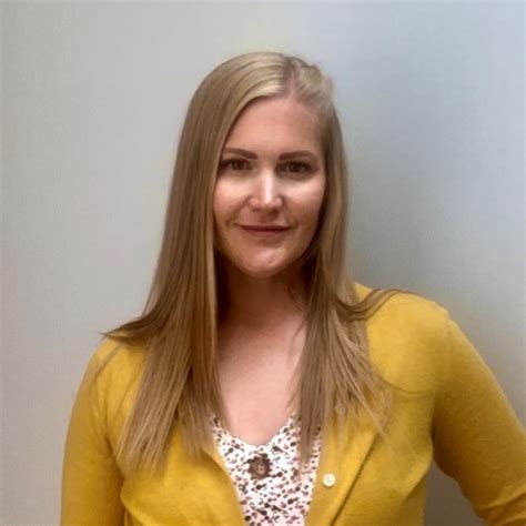 Allison Carson Manager Of Financial Reporting Headwater Exploration Linkedin