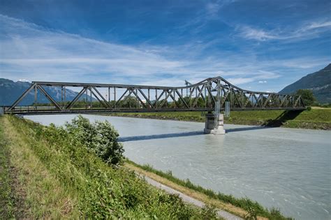 Structurae En SchaanBuchs Rail Bridge