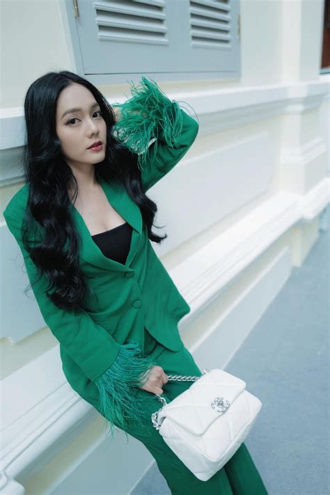 ស៊ីវិល័យ បែប ថ្លៃថ្នូរ មិនថាពេលណា សុខ ស្រីនាង នៅតែរមទម្យ Khmerload Cambodia Latest News