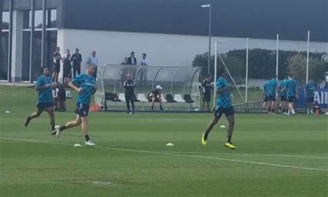 Allenamento Juve Sei Giovani Al Lavoro Per Il Benfica VIDEO
