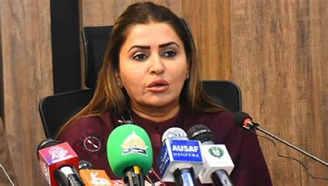 وفاقی حکومت کا خواجہ سراؤں کو بینظیر کفالت پروگرام کا حصہ بنانے کا فیصلہ