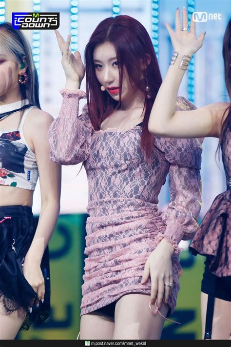 Itzy Elite🌹 On Twitter Fashion Stage Outfits Mini Dress