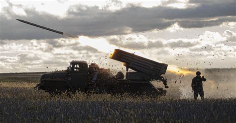 ОК південь ЗСУ за добу знищили 55 загарбників та два склади з боєприпасами ворога