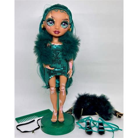 Boneca Rainbow High Jewel Riche Incompleta Shopee Brasil