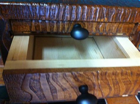 Pin By Ctwworkshop On Tree Stump Jewelry Box Custom Jewelry Box Jewellery Box Making Jewelry Box