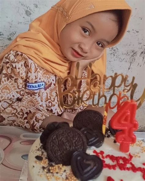 Widi Lestari Whidi Lestari • Instagram Photos And Videos