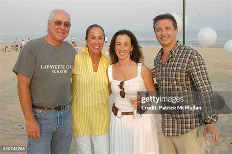 13 Adrian Kahan Leibowitz Photos And High Res Pictures Getty Images