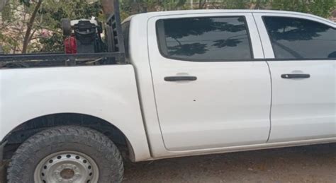 Recuperan Camioneta Robada La Encuentran Con Impactos De Bala