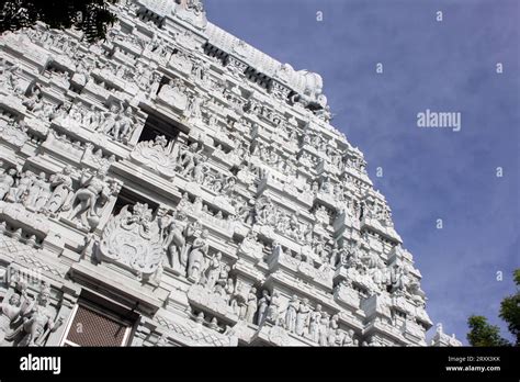 Beautiful Tower In Arulmigu Arunachaleswarar Temple Tiruvannamalai