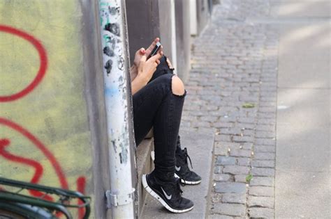 Lanzan el chat Cómo le hago para promover la salud sexual