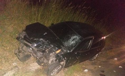Batida Frontal Entre Carros Deixa Feridos Na Rj 155 Em Barra Mansa