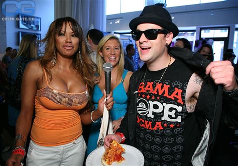 Traci Bingham Nude Pictures Onlyfans Leaks Playboy Photos Sex Scene