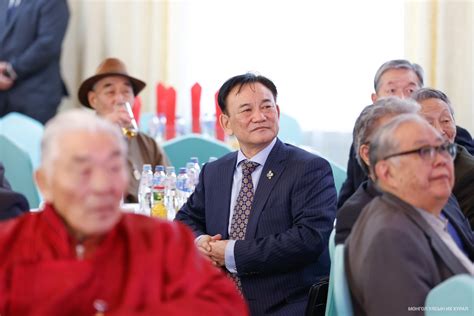 Ардын Их Хурлын депутатуудад хүндэтгэл үзүүллээ