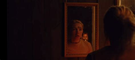 Midsommar Explained Symbolism Themes And Easter Eggs