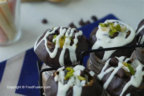 Chocolate Gol Gappay Food Fusion