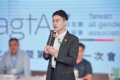 五年前，曾因同志身份被拒絕於觀光經濟之外， 五年後，有幸見證了台灣性別觀光協會的成立。 今年，是同婚 5 週年。 根據彩虹平權大平台－社會態度