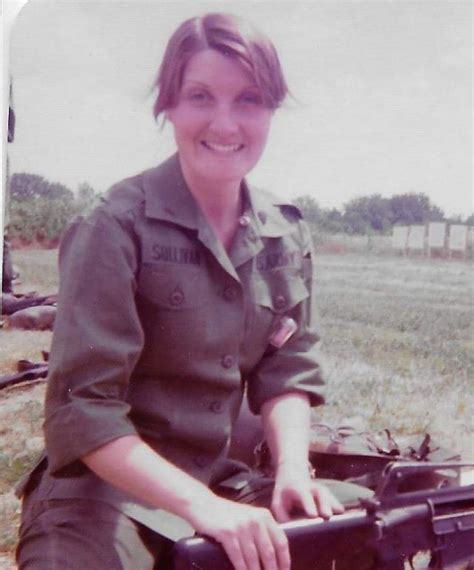 30 Portrait Photos Of Beautiful Women Of The U S Army Nurse Corps