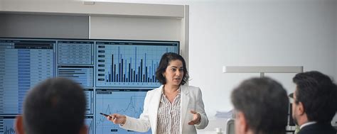 胃癌治疗前沿丨2023年胃癌流行病学数据全景及治疗新趋势 胃癌作为一种严重威胁人类健康的恶性肿瘤，在全球及我国的新发癌症病例中均位居前列，其发病率及死亡率也处于高位。本文基于摩熵 雪球