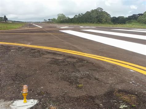 Aeroporto De Canela Rs Pintura E Balizamento