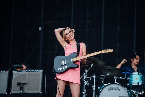 Picture Of Ellie Rowsell