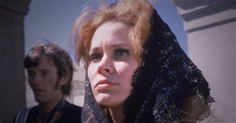Karen Black Oscar Nominated Actress Dies At 74