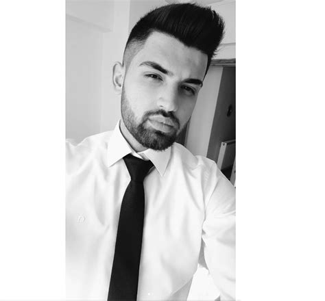 Hüseyin Ünver Medium