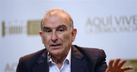 A Humberto De La Calle Le Preocupa La Reforma Tributaria Planteada Por