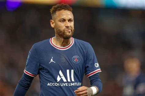 Transferência De Neymar Ao Psg Pode Conter Irregularidades